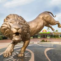 China Custom Outdoor Entrance Main Gate Decoration with Large Casting Bronze Lion Statue for sale