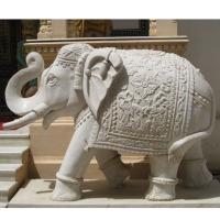 China Traditional Design Life Size Marble Elephant Sculpture Ready for Outdoor Garden Decor for sale