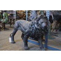 China Outdoor Garden Decor Metal Bronze Animal Sculpture Life Size Bronze Lion Statue For Sale for sale