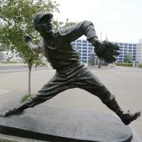 China Europe Metal Custom Design Life Size Kid Baseball Player Garden Sculpture Brass Bronze for sale