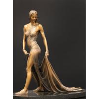 China Bronze Garden Statuary for Europe Sports Model in Customized Folk Art Style Design for sale