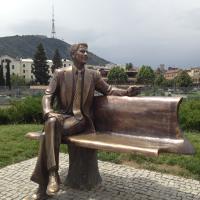 China Customized Bronze Sitting Man Sculpture on Bench Sale in Europe Regional Feature for sale