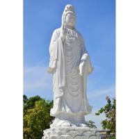 China Guan Yin Buddha Statue for Theme Park White Marble Stone Sculpture Customized Size for sale