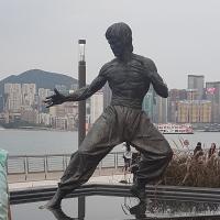 China Selling classic square Bruce Lee bronze sculpture For  Outdoor Garden Decoration for sale
