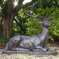 China Engraving Bronze Deer Statue Metal Cast Stag Sculpture Garden Ornament Popular Supply for sale