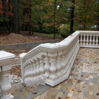 China Custom European Beige Marble Baluster And Balustrade For Luxury Stair Handrail Balcony Railing sculpture For Sale for sale