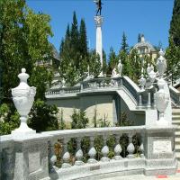 China Marble Balcony Balustrade Hand Carved Stone Sculpture for Outdoor House Yard Decoration for sale