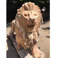 China Large Natural White Marble Stone Lion Sculpture Western Style Custom Garden Decorative for sale