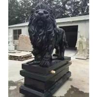 China Large Natural White Marble Stone Lion Sculpture Western Style Custom Garden Decorative for sale