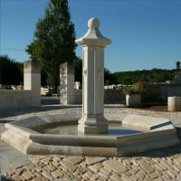 China Custom Large Outdoor Garden Stone Marble Water Fountain with Modern Design and Carvings for sale