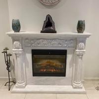 China Custom White Marble Fireplace Natural Indoor Decorative Hand Carved Marble Fireplace for sale
