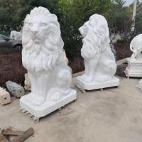 China Outdoor Garden decoration White Marble Lion Statue hand carved  life size stone animal sculpture for sale