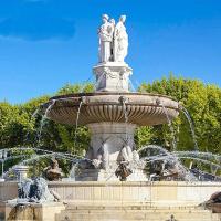 China Traditional Design Large White Marble Water Fountain for Outdoor Garden Customization for sale