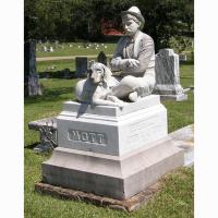 China Customized American Style Black Granite Courtyard Grave Monument with Marble Sculpture for sale