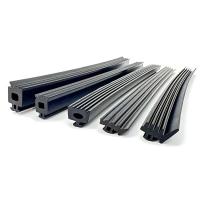 China Elastic NBR U Channel Rubber Edge Trim U Channel Rubber Gasket For Automobile for sale