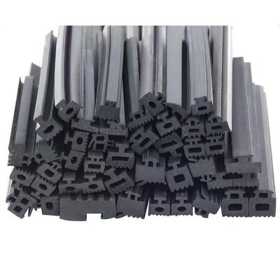 China High Quality Solid NBR Nitrile Rubber Round Sealing Strip Oil Resistant Marine Seal Standard Size Moulding Processing Service for sale