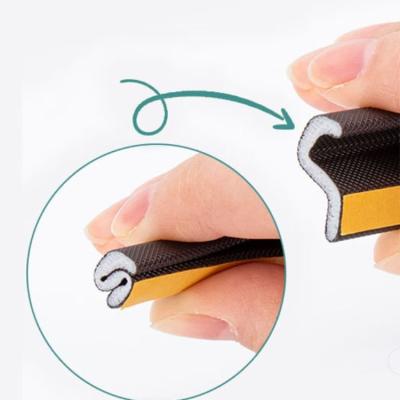 China Fast Delivery Silicone Sealing Strip Car Doors Windows Small Order Quantity Flexible EPDM Material Molding Welding Processing for sale