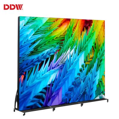 China Flooring Standing Move Smart Digital Video Advertising Screen Outdoor P2.5 for sale