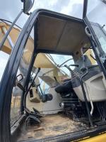 China Second Hand 330D CAT Construction Machinery Excavator With 1.5m3 Bucket for sale