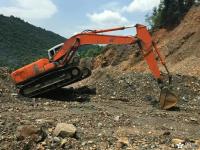 China 20 Tonne Second Hand Hitachi Excavator ISUZU Engine With Maintenance Repainting for sale