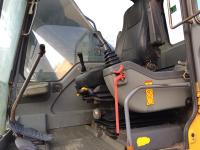 China Long Reach Used Volvo Excavator EC240BLC 19.8ft Digging Depth With 6 Cylinders for sale