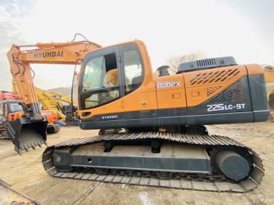 China 22 Ton Original Japan Second Hand Hyundai R225 Crawler Excavator With 112 KW Engine Power And 1.05 m3 Bucket Capacity for sale