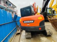 China 6 Ton Original Used Doosan DH60-7 Crawler Excavator Second Hand With 0.09-0.2 m3 Bucket Capacity for sale