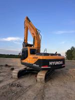 China 22 Ton Second Hand Hyundai R225 Crawler Excavator Used 112 KW Engine Power And 1.05 M3 Bucket Capacity for sale