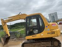 China Used Komatsu PC60-7 Crawler Excavator 6 Ton Second Hand Small Excavator PC35/PC55/PC56/PC60/PC78 for sale
