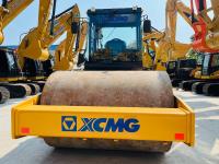 China 14 Ton Used XCMG XS143J Road Roller Second Hand Single Steel Vibratory Roller for sale