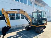 China Mini Excavator Origianl Japan CAT 305.5E2 Used Hydraulic Crawler Excavator 5 Ton Secondhand Caterpillar Excavator for sale