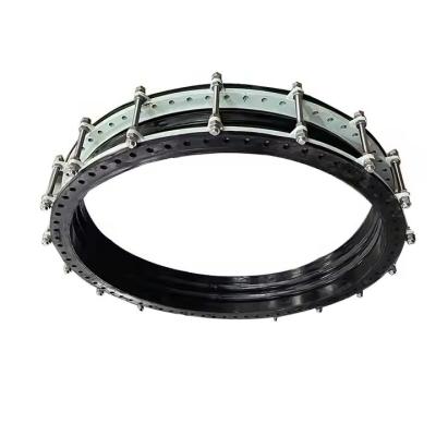 China DN125 PN16 EPDM Rubber Compensator 130mm Length with Flanged End Face Fully Sealed for Industrial Piping for sale