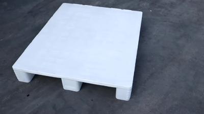 China New Big Euro Industrial Plastic Pallets Recycling Single 4 Way Plastic Metal Reinforced for sale