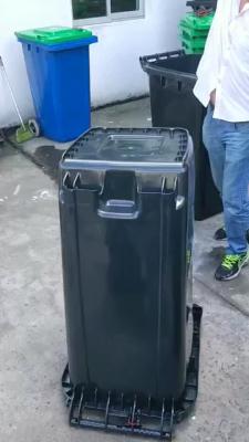 China Outdoor 120L standing plastic dustbin garbage trash bins for sale