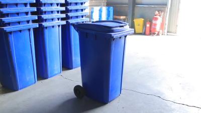 China 96 Gallon Plastic Garbage Bins Large Volume Trash Can For Management for sale