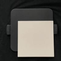 China Thermal Conductivity Ceramic Bakeware Pizza Baking Pan Pizza Stone Tray High Temperature Resistance for sale