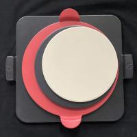 China Thermal Conductivity Ceramic Bakeware Pizza Baking Pan Pizza Stone Tray High Temperature Resistance for sale