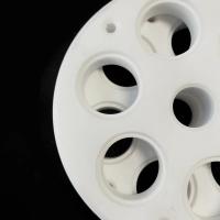 China 95% Alumina Ceramic Plate 10.7 Gpa Hardness 1300C Heat Resistant Perforated Al2o3 Plate for sale