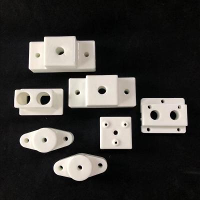 China Steatite Ceramic Insulator 2.8 g/cm³ Heat Resistant 1100°C Industrial Electrical Part for sale