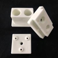 China Steatite Ceramic Insulator 2.8 g/cm³ Heat Resistant 1100°C Industrial Electrical Part for sale