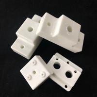 China Steatite Ceramic Insulator 2.8 g/cm³ Heat Resistant 1100°C Industrial Electrical Part for sale