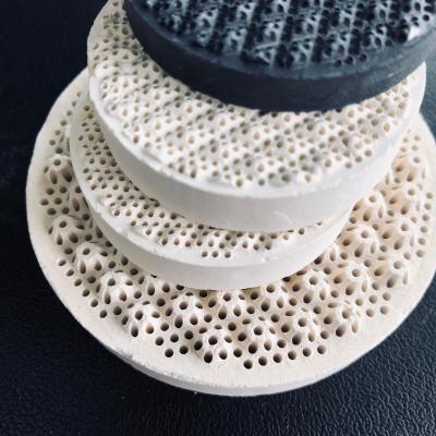 China Cordierite Mullite Ceramic Honeycomb Filter Plate 1400C Heat Resistant for Air Purification for sale