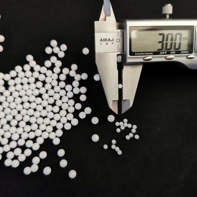 China Yttria Stabilized Zirconia Bead 5.6 g/cm³ Density Wear Resistant Grinding Ball for sale