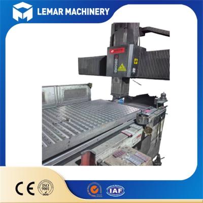China CE Certified D16 Cast Iron Welding Table and Fixture for sale
