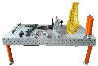 China Modular fabrication tables for precise welding and assembly work for sale