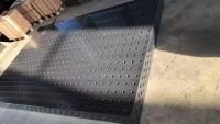 China 8000N Welding Table Top Only 50 X 50mm Grid Line ±0.05mm Hole Tolerance 50mm for sale