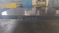 China Robot Assisted Garage Welding Table For Small Batch Automated Production for sale