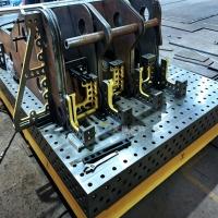 China Industrial Grade 3D Welding Table Support Angle Iron for sale