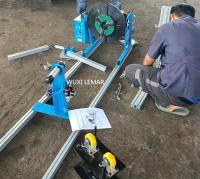 China 50kg Welding Positioner with 200mm Chuck, 0-90° Tilt Table for Rotary Welding for sale