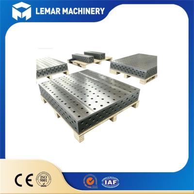 China High Accuracy D28 Welding Table with 100mm Spacing for sale